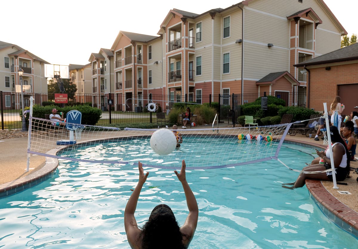 University Village - Campus Living - UA Little Rock