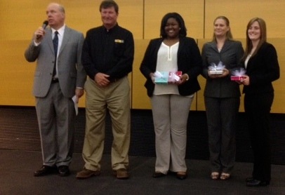 'Pitch perfect' marketing major wins annual Elevator Pitch Competition ...