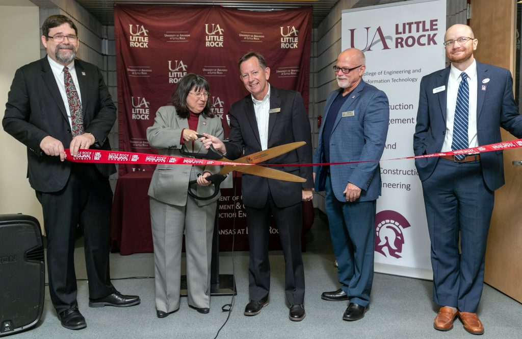 UA Little Rock dedicates building modeling lab in honor of AGC Arkansas ...