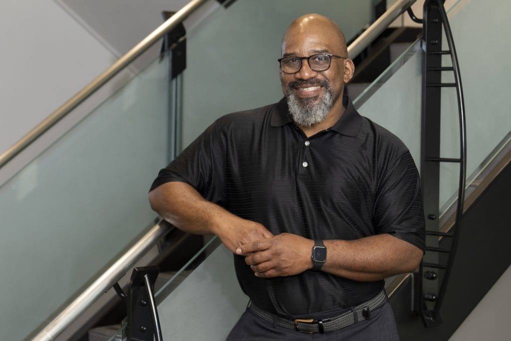 UA Little Rock Alum Derek Settles Wins 2023 Black Engineer of the Year ...